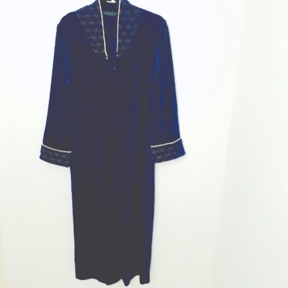 Jasmine Rose Signature | Intimates & Sleepwear | Vintage Jasmine Rose ...